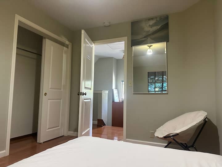 Private Room In Palo Alto - Palo Alto, CA