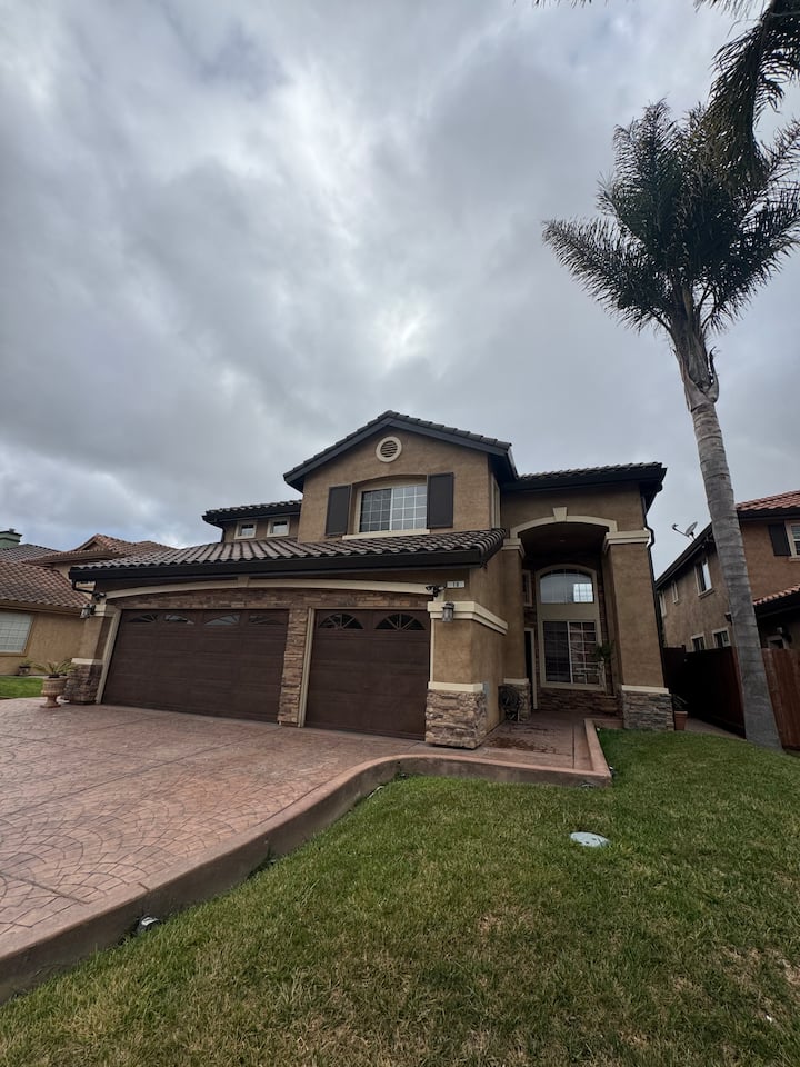 Big Home, Big Comfort — Explore The Coast - Salinas, CA