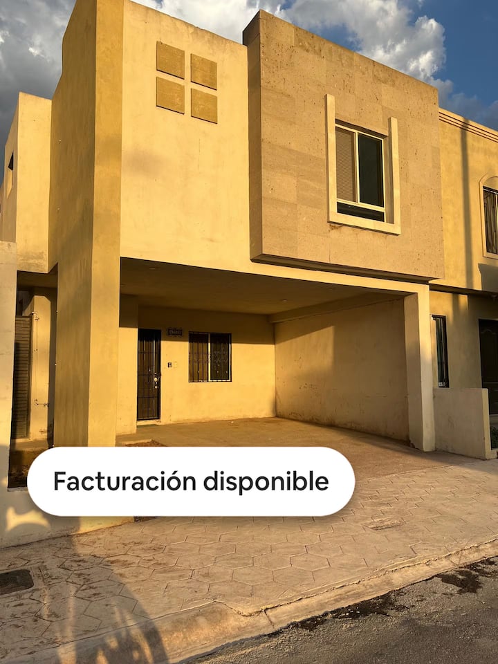 Casa Espaciosa Para Trabajadores - Saltillo