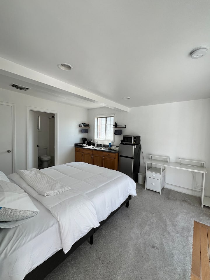 Cozy Private Room In E Hollywood - Los Ángeles, CA