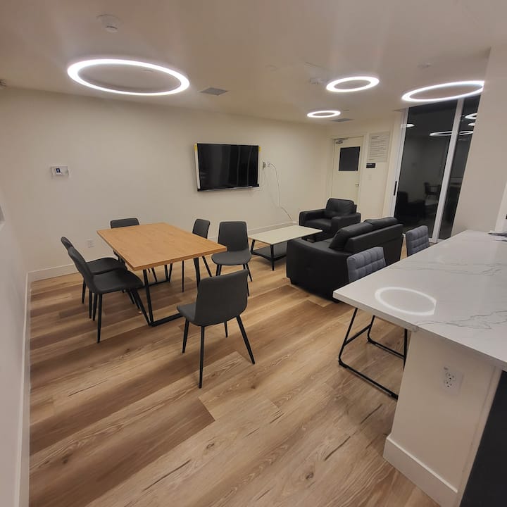 Apartment Studio Unit - Berkeley, CA