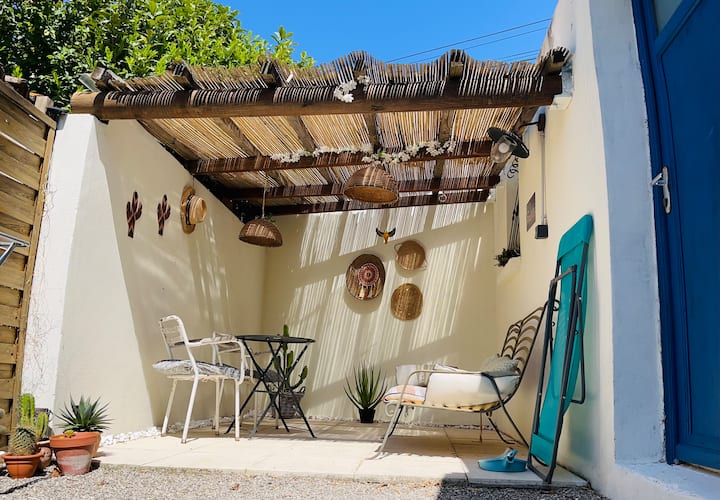 Le Patio: Petit Studio Chez L’habitant +Terrasse - Vedène