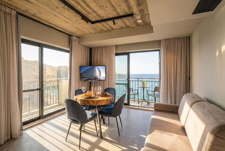Del Mar Seafront 2 Bedrooms 4 - Malta