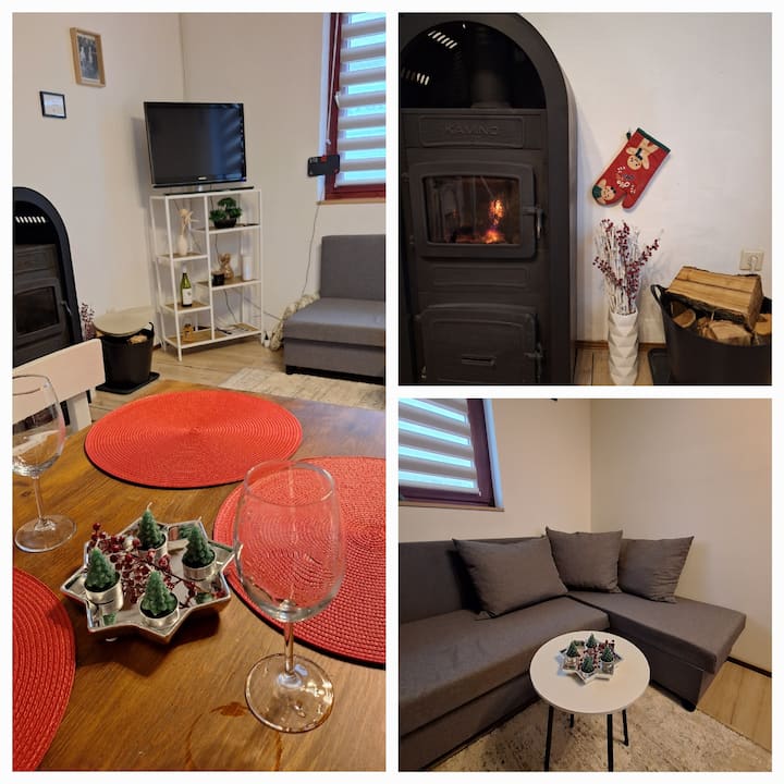 Mi Kis Lakunk Szőlő&házikó&dézsa - Hongrie