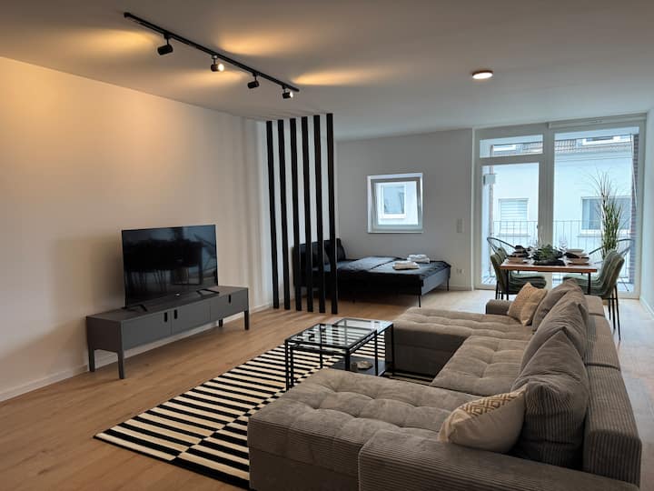 E&e Aparts: 75qm, Zentral, Parken, Lift, Terasse - Paderborn