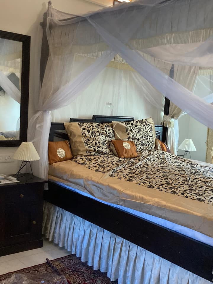 Ac 4bhk Villa|colva Beach|vacation|wedding|reunion - Colva