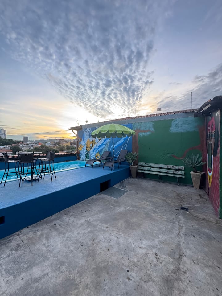 Casa Verde Com Piscina E Churrasqueira - Exclusiva - Belo Horizonte