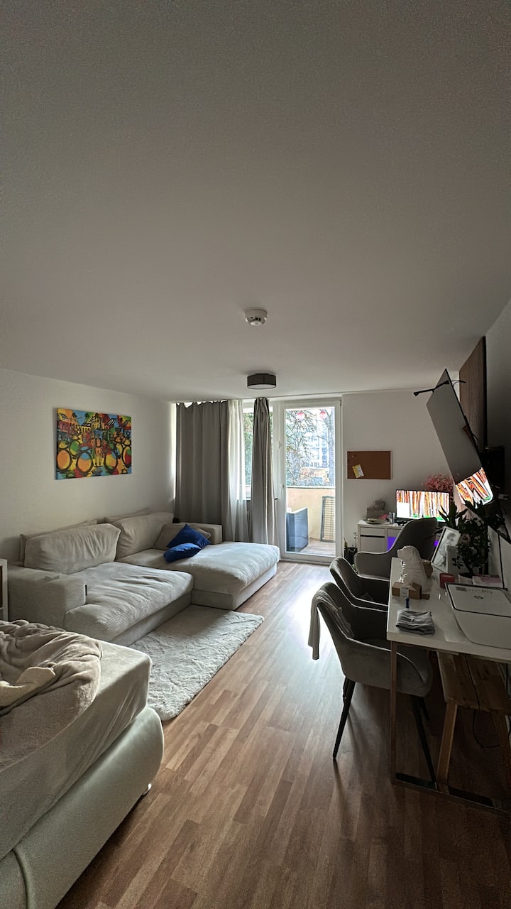 Zentrale Eigentumswohnung In Mü - München