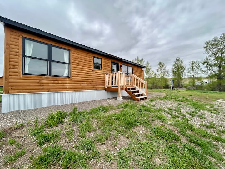 Luxury Tiny Cabin - Livingston, MT