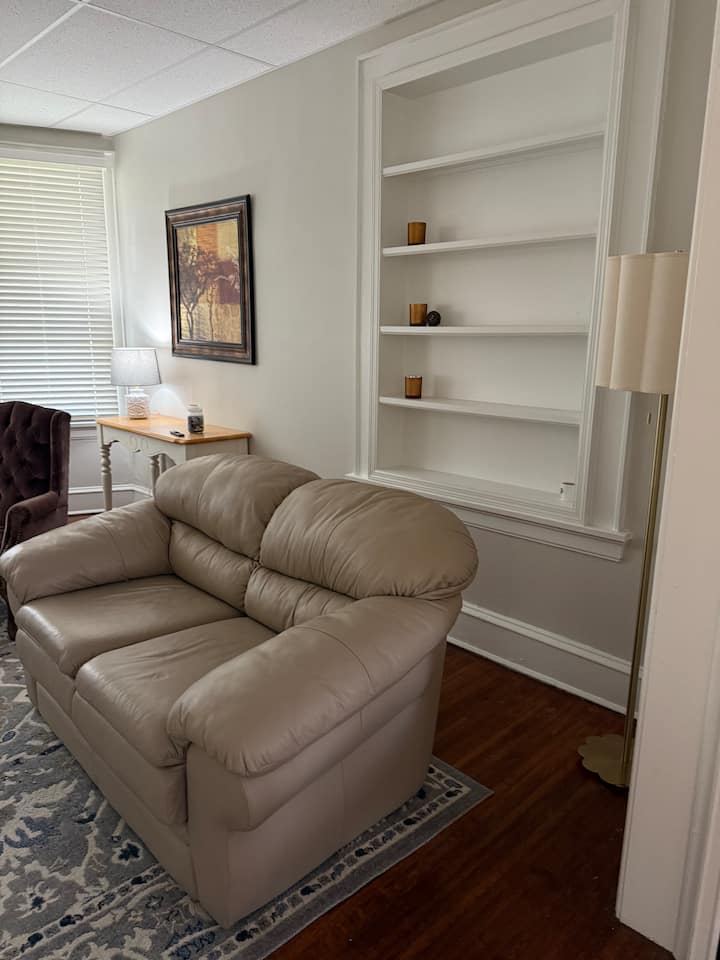 Charming Pet-friendly One-bed - Bloomington
