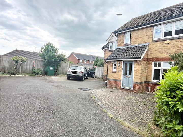 Ashford Holiday Home With Huge Driveway For Vans - Tenterden