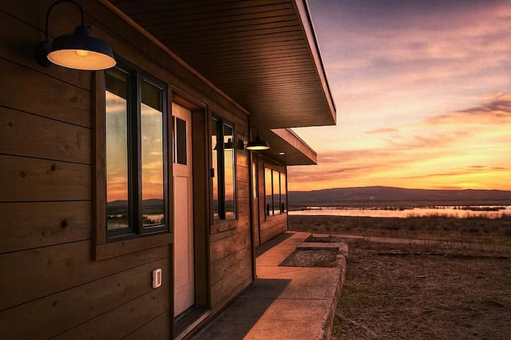 Blue Wing Lodge+privatelake+ac+wifi+50minstoynp - Idaho (State)