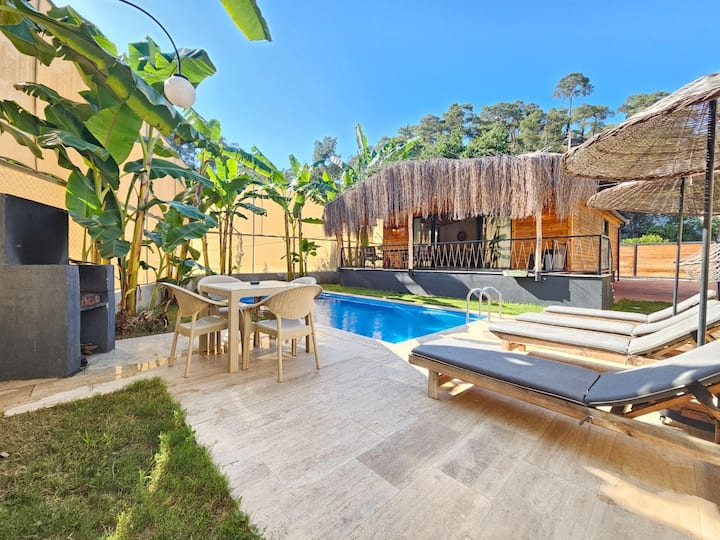 Jakuzi, ,Plaja 850 Metre ,Havuzu Korunaklı Bananas - Göcek