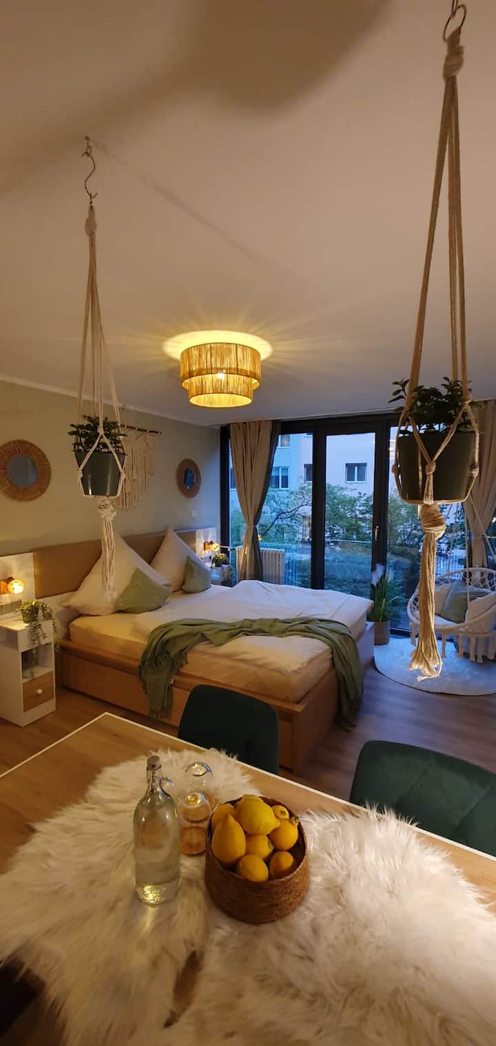 Bohemain Chic Sage Dreams - Munich Central Station - Munich
