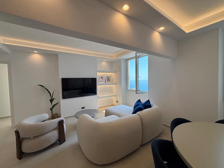 Elegante E Luminoso Appartamento - Monaco