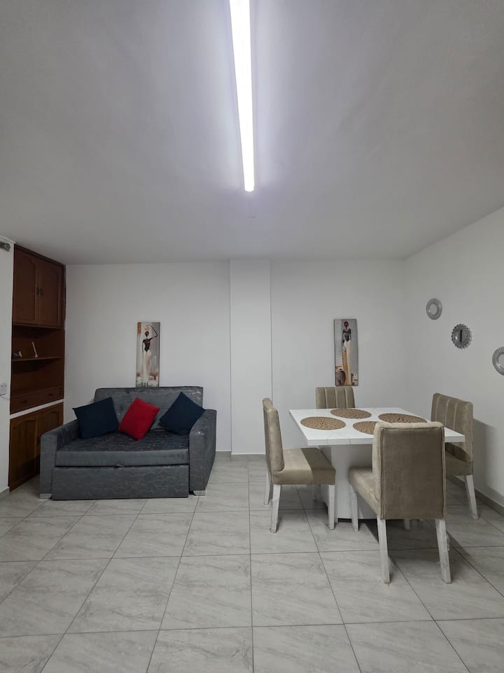 Central Con Aire ¡Comodidad Y Ubicación Perfecta! - Cúcuta