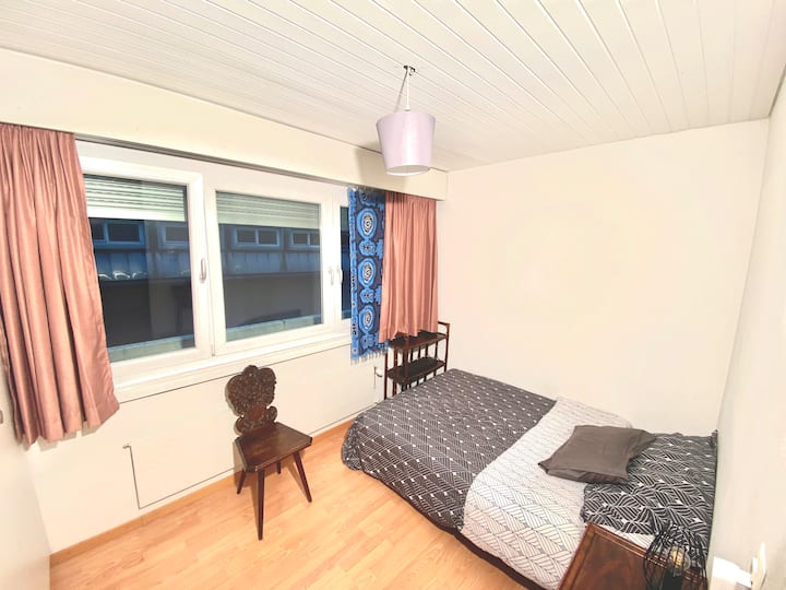 Cozy Private Room In Central Lucerne - Lucerna