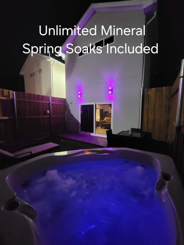 Forest Suite Unit 6 Private Hot Springs - Caballo Lake State Park, NM