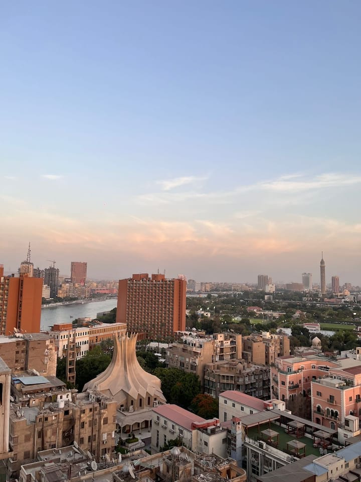 Zamalek Nile View Beside Marriott (Jacuzzi) - Cairo
