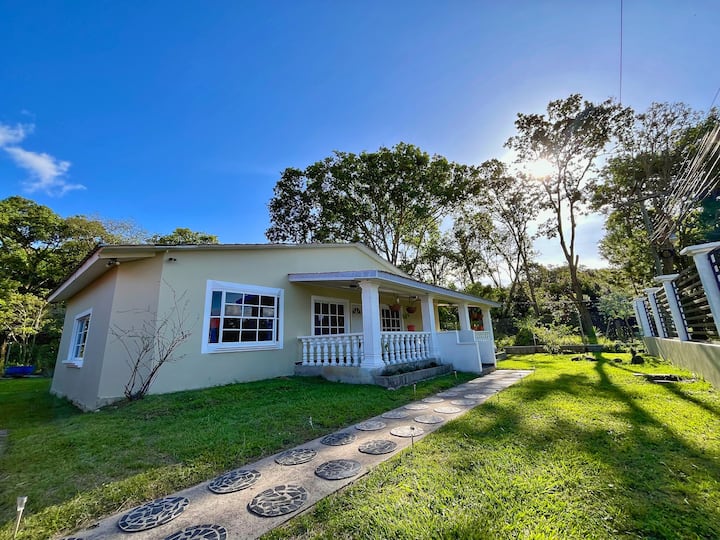 Escápate A La Tranquilidad - Intibucá