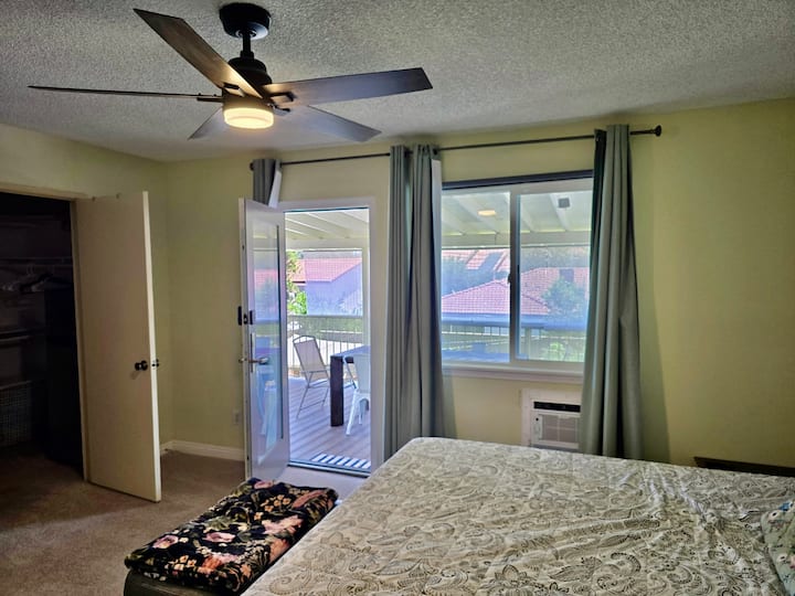 Charming Studio With Separate Entrance And Deck - Redlands, CA