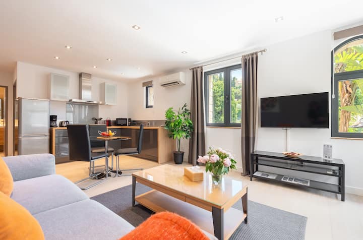 Superior Suite, Secure Parking, Seasonal Pool - Cassis