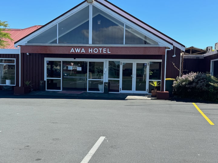 3 Doulbe Beds + 1 Sofa Bed In Rotorua 4-star Hotel - Rotorua