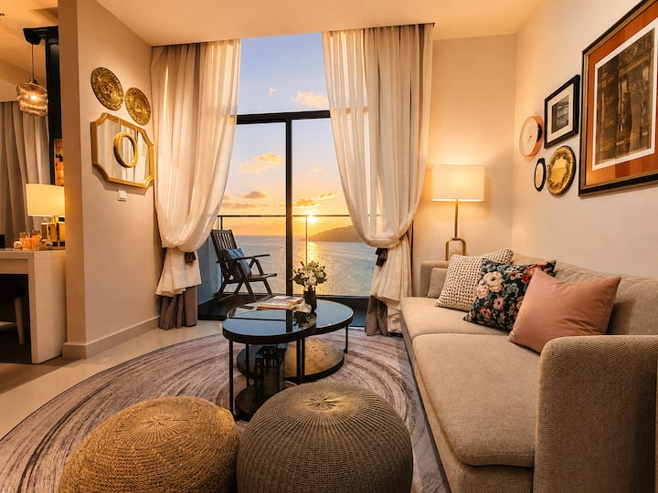 Loge Céleste | Paris Opera Style & 9m Ocean Bath - Kota Kinabalu