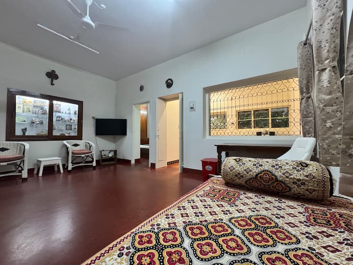 Ananda Vihara - Spacious House - Mysore