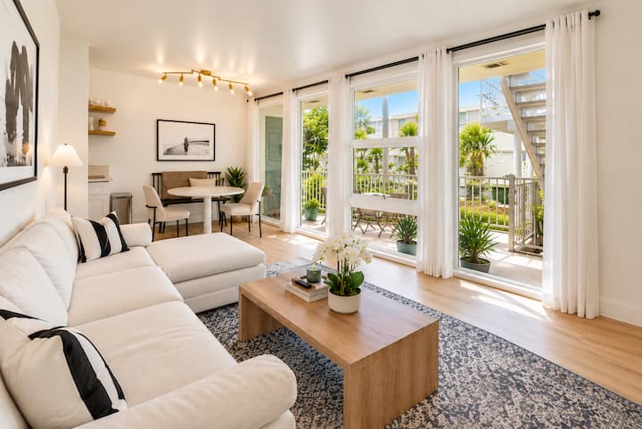 Beach Access, Free Parking, King 1br - マンハッタン・ビーチ, CA