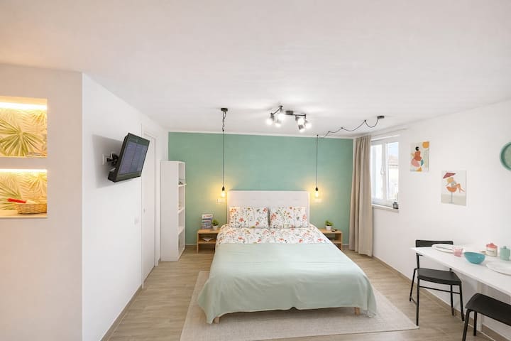 Studio Apartment Just A Few Steps From The Beach - Marina di Camerota