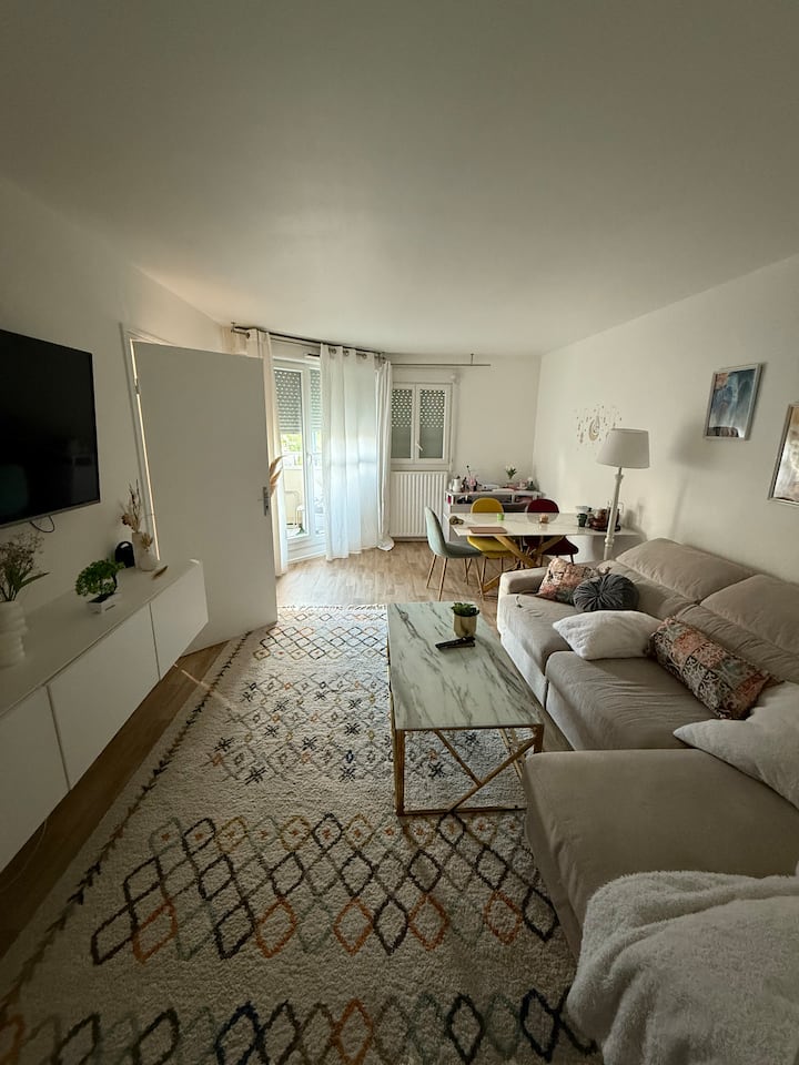 Salon - Cergy