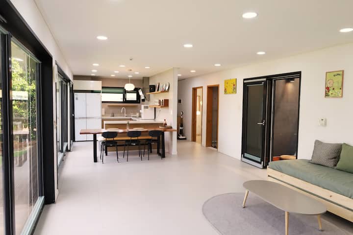 엘리하우스 - Jeju-si