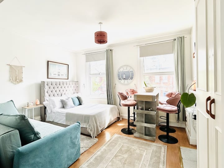 The Hammersmith River Home - ロンドン