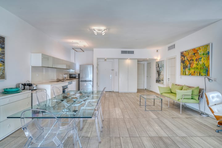 Sirkin 24 , 4 People, Beach Tlv , Parking, Balcon - Tel-Aviv