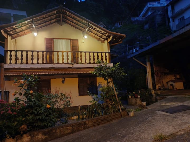 Quartos Em Petrópolis - Petrópolis