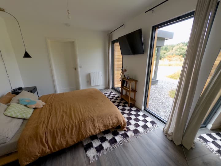 Modern Irish Countryside Retreat - メイヨー