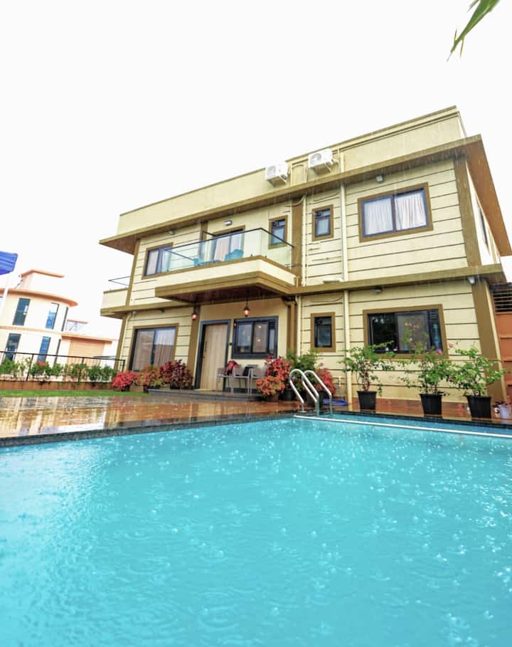4 Bhk Private Villa With Swimming Pool - Wai