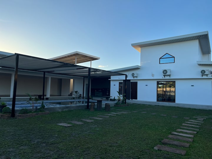 Balè Nitalia Private Resort & Event Place - Magalang