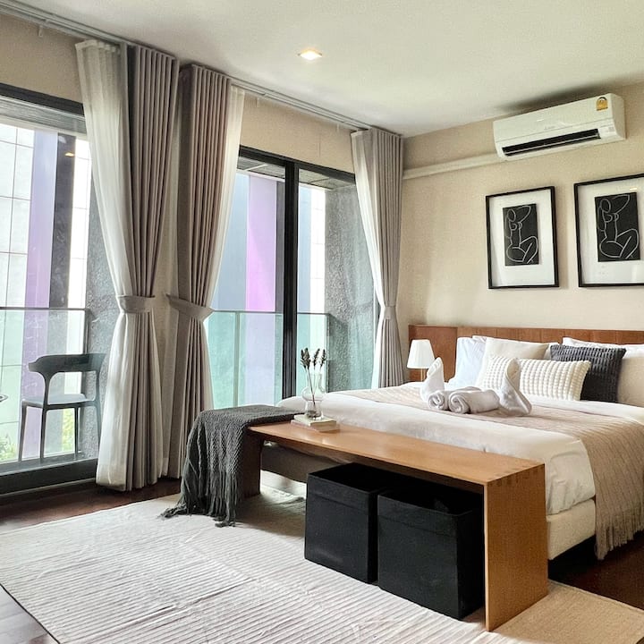 1minbtsthonglor&malls:bigroom|balcony|gym|fastwifi - Bangkok