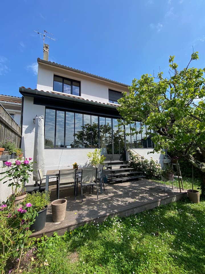 Maison Spacieuse Avec Jardin-bordeaux - Bordéus