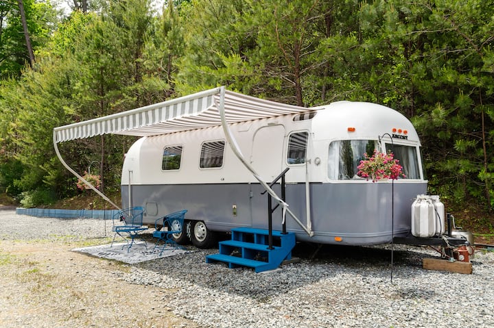 Adventure Basecamp: Airstream - Caroline du Nord