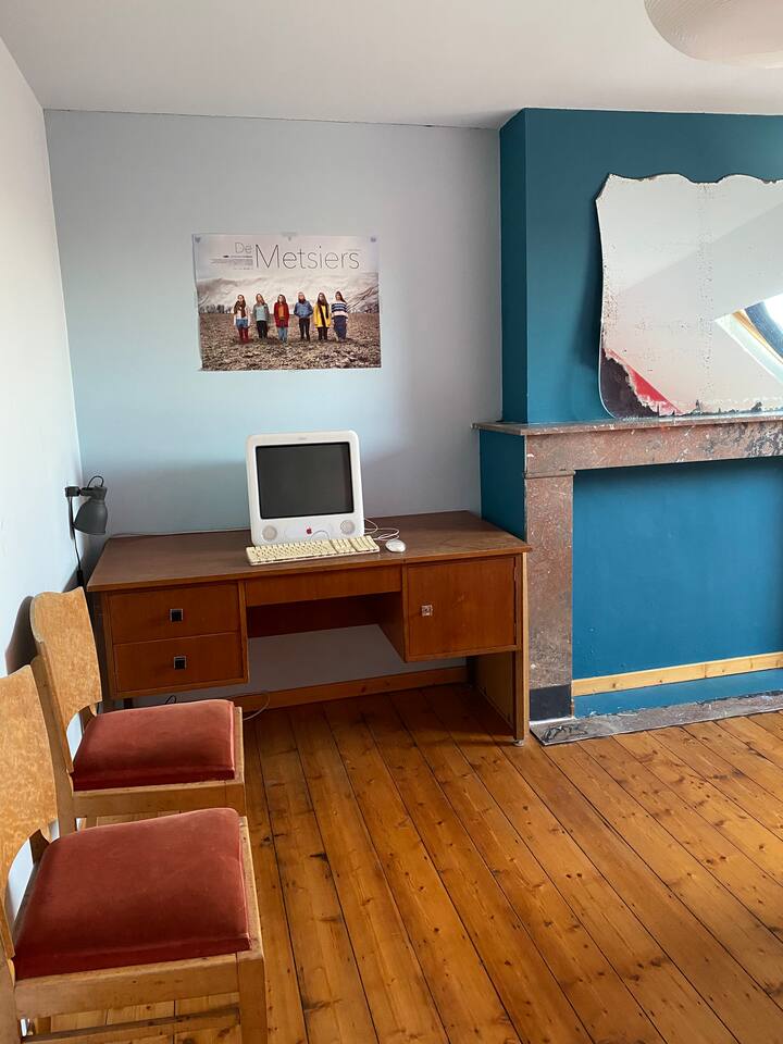 Kamer In Herenhuis - Anvers