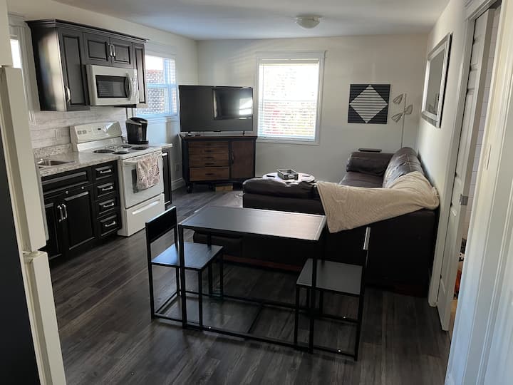 Maggie’s Place - Paradise