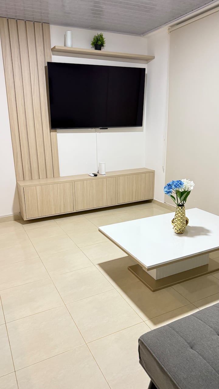 Apartamento Agradable Cerca Al Cc Mayales Plaza - Valledupar