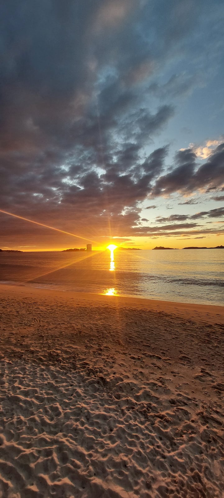 Piso Primera Línea De Playa - Nigrán