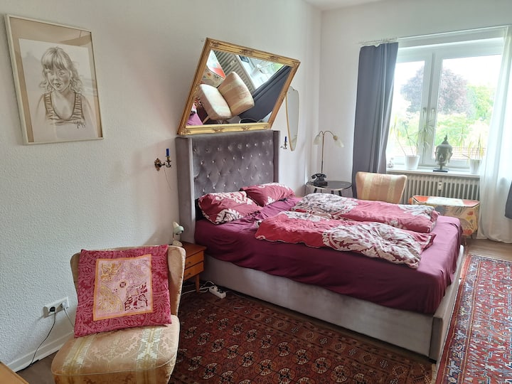 Messe / City Nähe, Zimmer Ist Im Style Der 50er. - Hannover