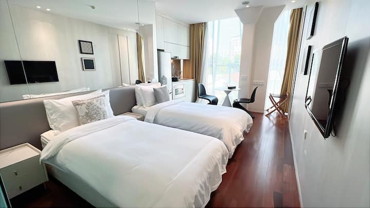 Premier Twin Bed Studio With Pool In Novena Liv - Geylang