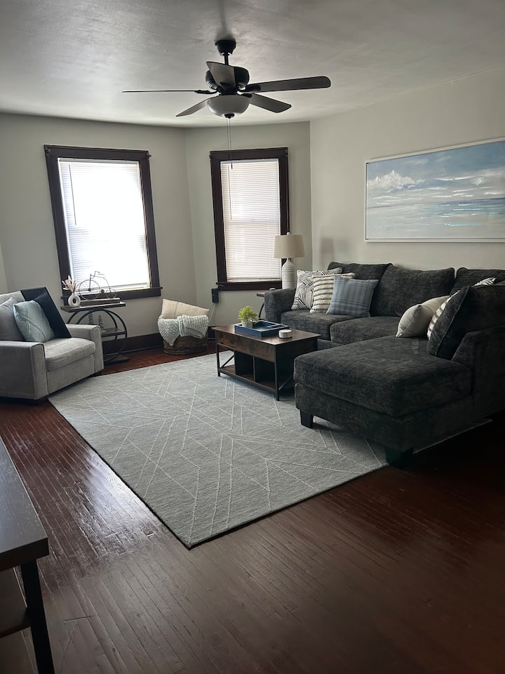 East Davenport Retreat - Rock Island, IL