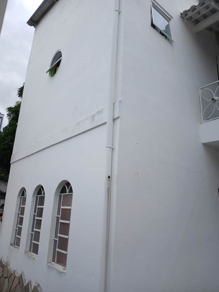 Hostel Flor De Lis - Caxambu